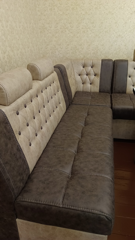 Угловой диван, Уголок со столом. Ugolok divan