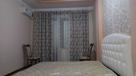 № 1317  Полноценная квартира 3х комнатная 2 этаже в районе Ахунбабаева