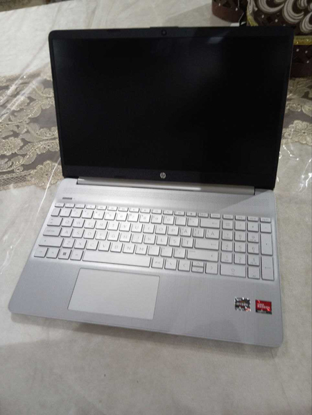 Nootbuk hp ryzen 5