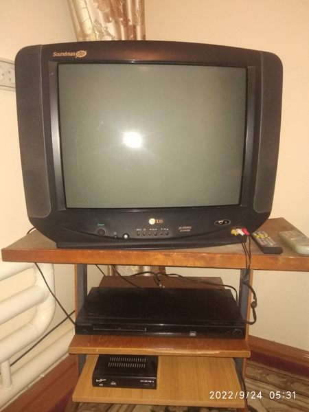 LG televizor  Samsung DVD ,tuyner hammasi ishlidi Yana pastavka