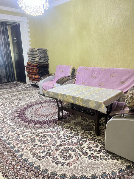 Срочно продается квртира Чиланзарские район 12 КВ. 3/4/4