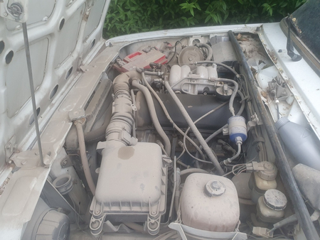 Vaz 2104 sotiladi
