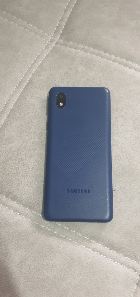 Продам galaxy A01 core