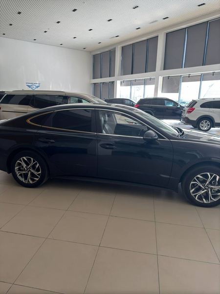 Honday sonata 2022 yil 09 oy xolati yanvidek yurgani 47.000 yurgan