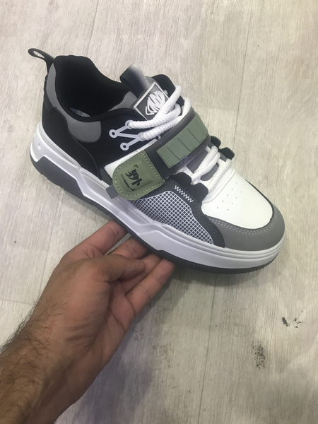 Кроссовка Fashion