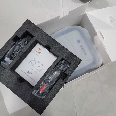 проектор BYINTEK X25