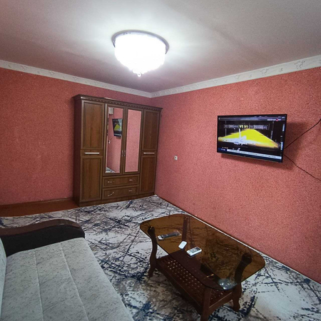 Чиланзар-6 Кирпич 1в2/2/4 балкон 1,2/3 Ориентир Парус