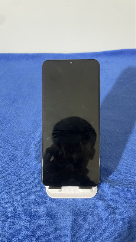 Samsung Galaxy A12 sotiladi