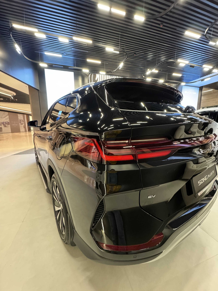 BYD SONG PLUS EV CHAMPION ( 605 km Flagship )