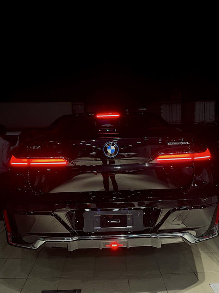 Bmw i7 bez probeg qora tayor