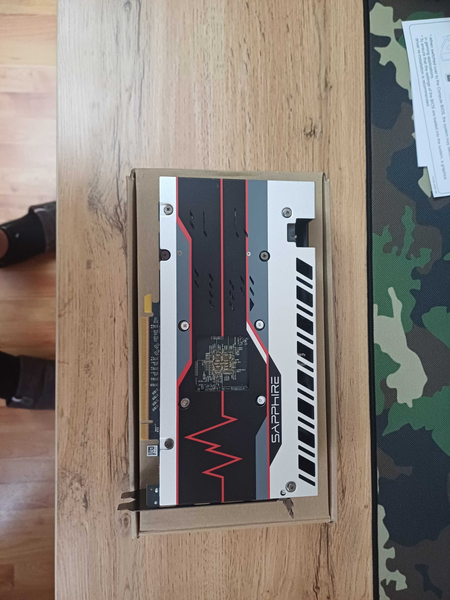 Продам видеокарту Sapphire pulse rx570 8gb