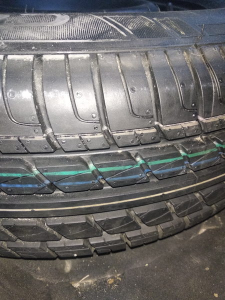 Kobalt Cobalt 2021 yil mexanika sotiladi