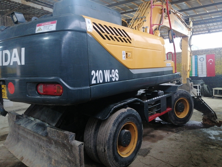 HYUNDAI ekskavaror