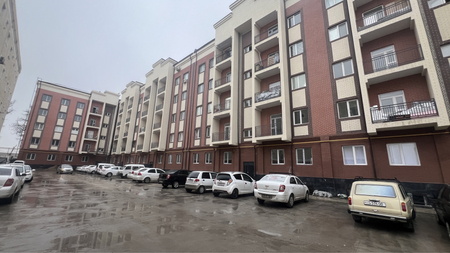 Срочно продается 2-х комнатная квартира. Выгодное инвестиция!!!