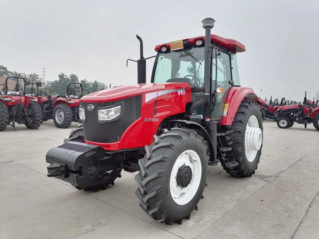 Трактор YTO NLX 1404