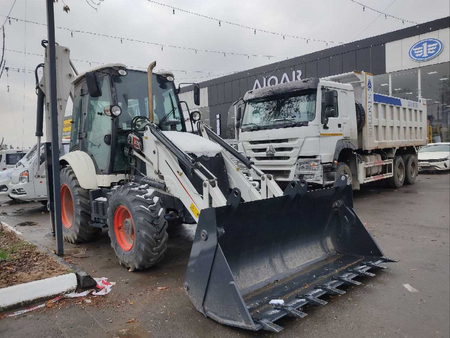 Amerikalik Ekskovator-Pogruzchik BOBCAT B750