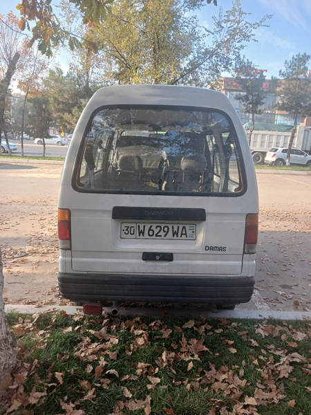 Srochna sotiladi Damas