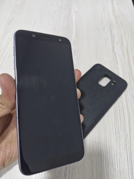 Galaxy j6 2018  3/32 1 qo'l ishlatilgan, tiniq holatda