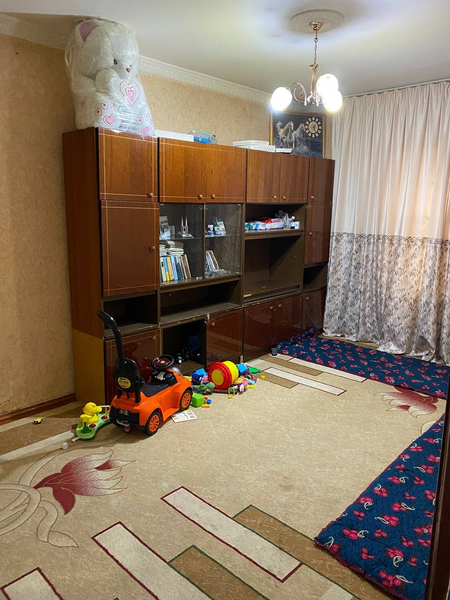 Yakkasaroy boshliqda srochni sotiladi  uy sotiladi