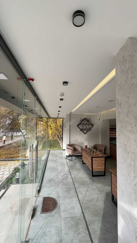 Qoraqamish yo'l yuzi | 80 KV | Uzoq muddat arendator | Investitsiya