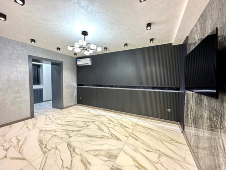Аренда (НЕ ЖЕЛОЕ): Мирабатский район Ориентир - Цум 92КВ 2500$