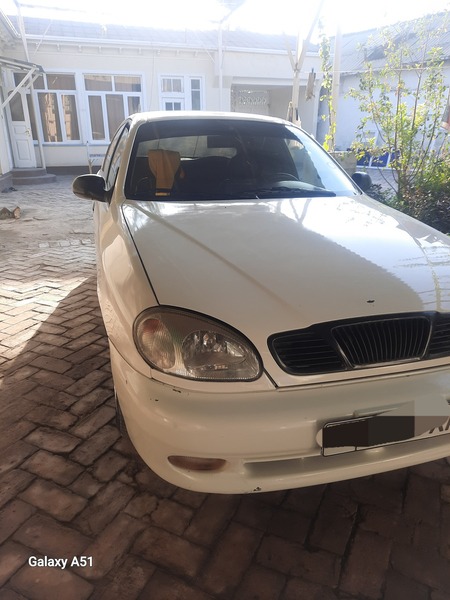 Автомобильdaewoo