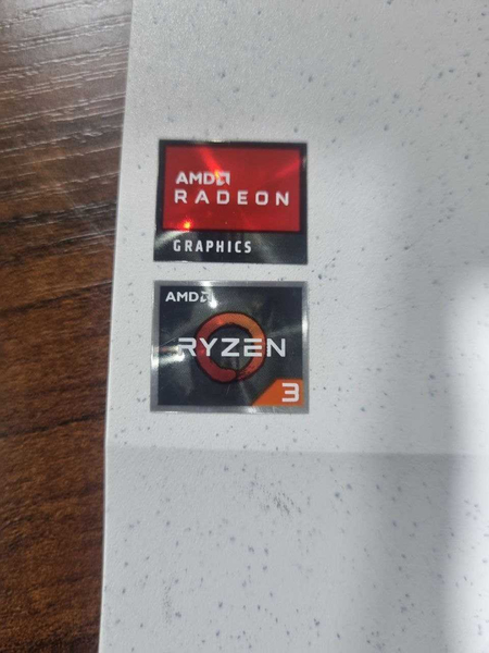 Продается моноблок HP Ryzen 3 3250u