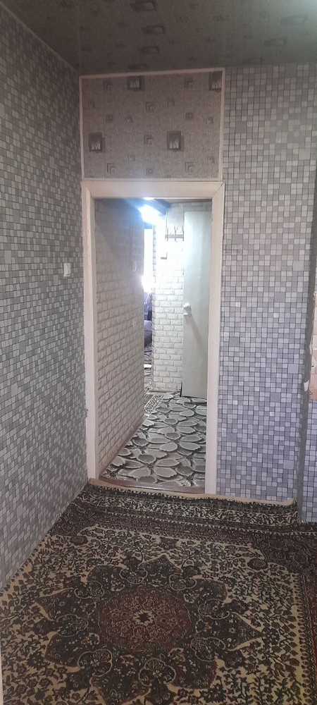 Ангрен шахри 5/3 дахасидан Срочно квартира сотилади. 26.500 $