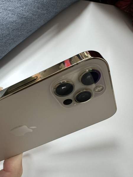 Продам iPhone 12 Pro