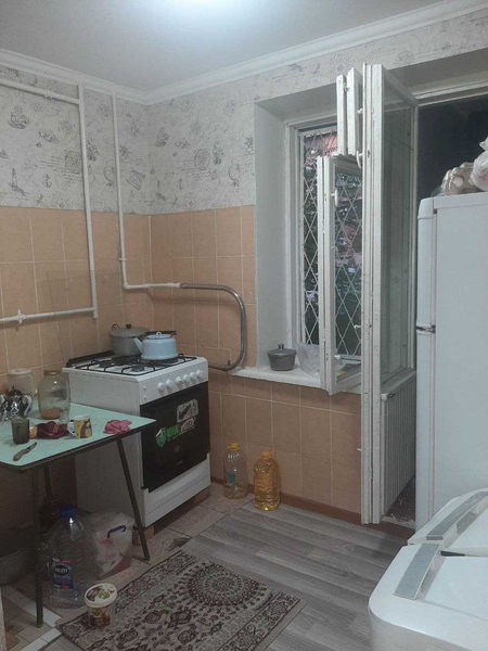 Продается в центре 3 комнатная учтепинский р-н парк конечка 25 квартал