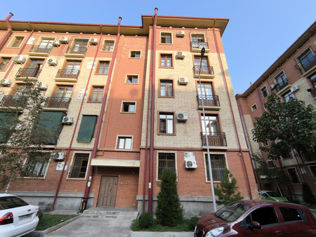 Продается квартира 2/3/5 (Паркентский Базар)