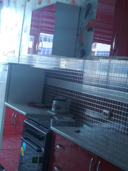 2 хонали уй барча жихозлари билан сотилади