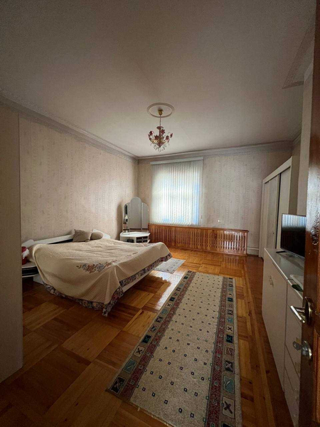 Продается угловой дом. Яккасарайский р-н . Ор-р Ивлева