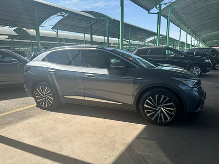 Volfsfagen ID4 X PRO. Электромобил