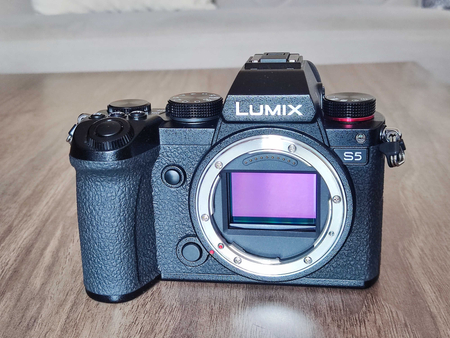 Lumix S5, 20-60 mm Комплект (Рюкзак, защитный фильтр, SD-карта и др)