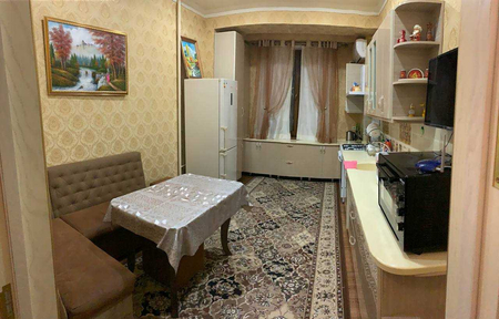 ЦУМ • Космонавты • 3-комн • 80 м² • этаж 2/5 • [ИБ:002]