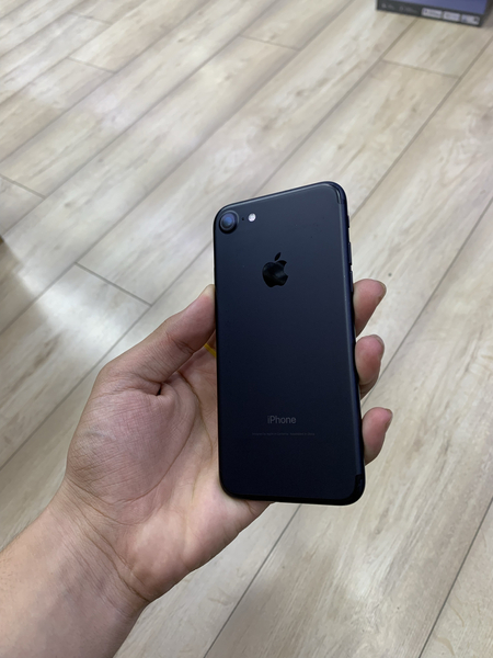 iPhone 7 128GB 75% matt black