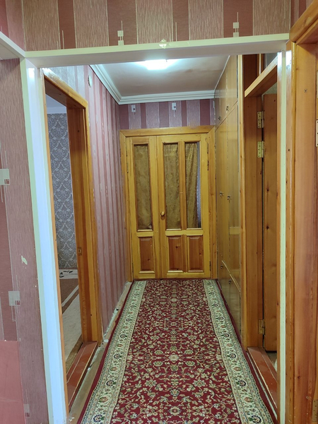 Срочно сдается 3 комнатная квартира Вокзал 300 уе Агентства