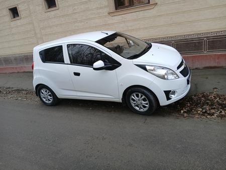 Spark 1 pozitsiya