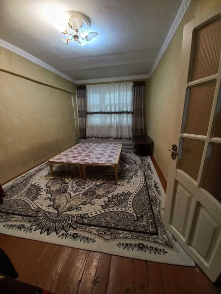 Продается трех комнатная квартира в Ташсельмаш Ашхабад