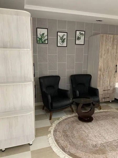 Продается 1 комнатная Госпитальный рынок 35кв.м