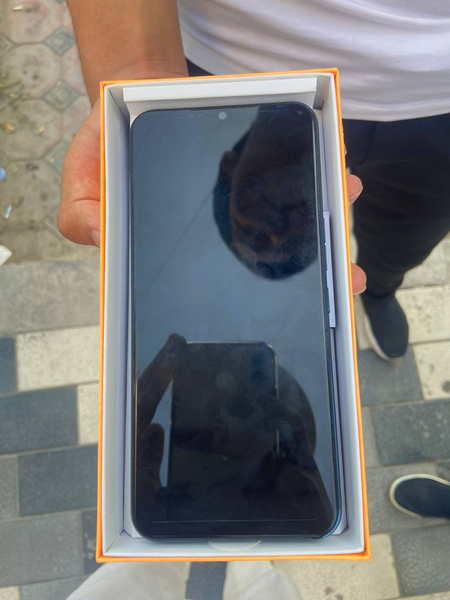 Tecno spark 8 64 gb