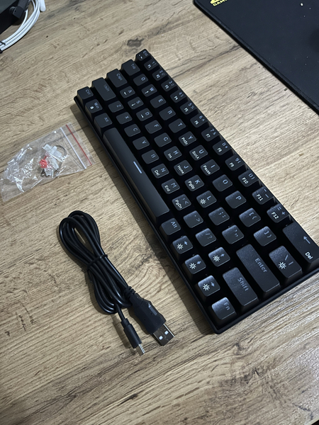 Срочно Игровая Механическая клавиатура 60% компактная
