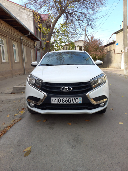 Lada Xray 2018 1.8 Mator Metan 2024 Konfort