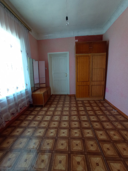 Uy sotiladi/ Дом продается