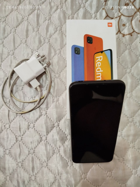 Redmi 9c xolati idial aybi yuq 8/128gb