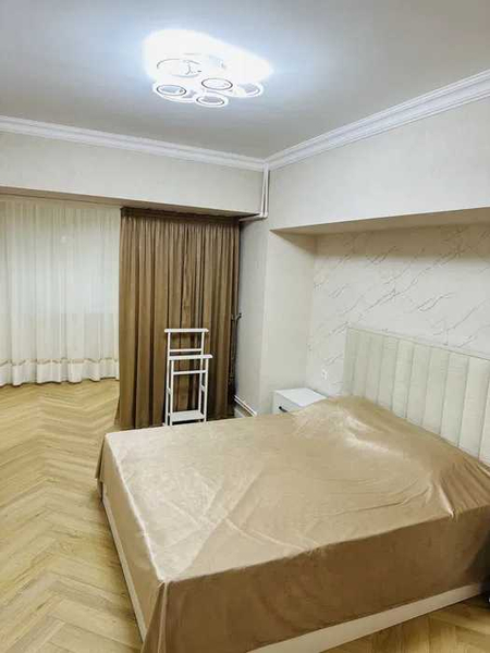 Сдаётся квартира в Мирзо Улугбекском районе. Ц-2. СРОЧНО.