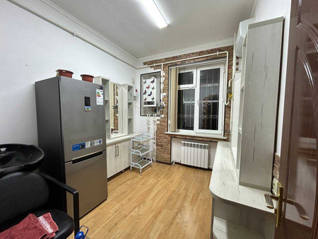 Продается 2х комнатная квартира переделенная на 3х,Район Сергели,ID951