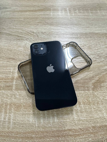 iPhone 12 64GB srochna