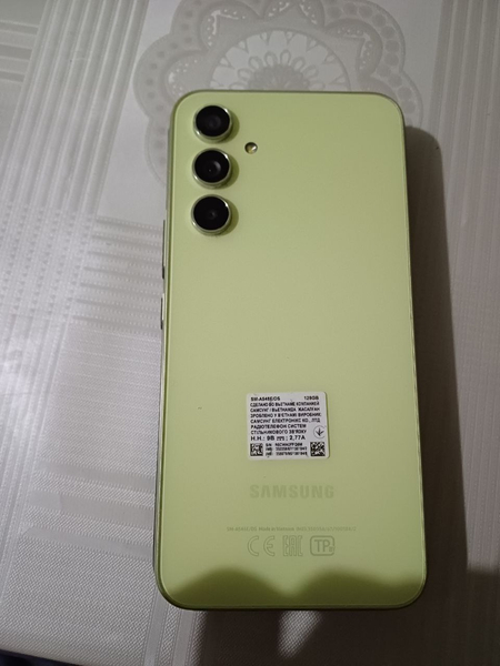 Samsung galaxy A54 xotira 6/128